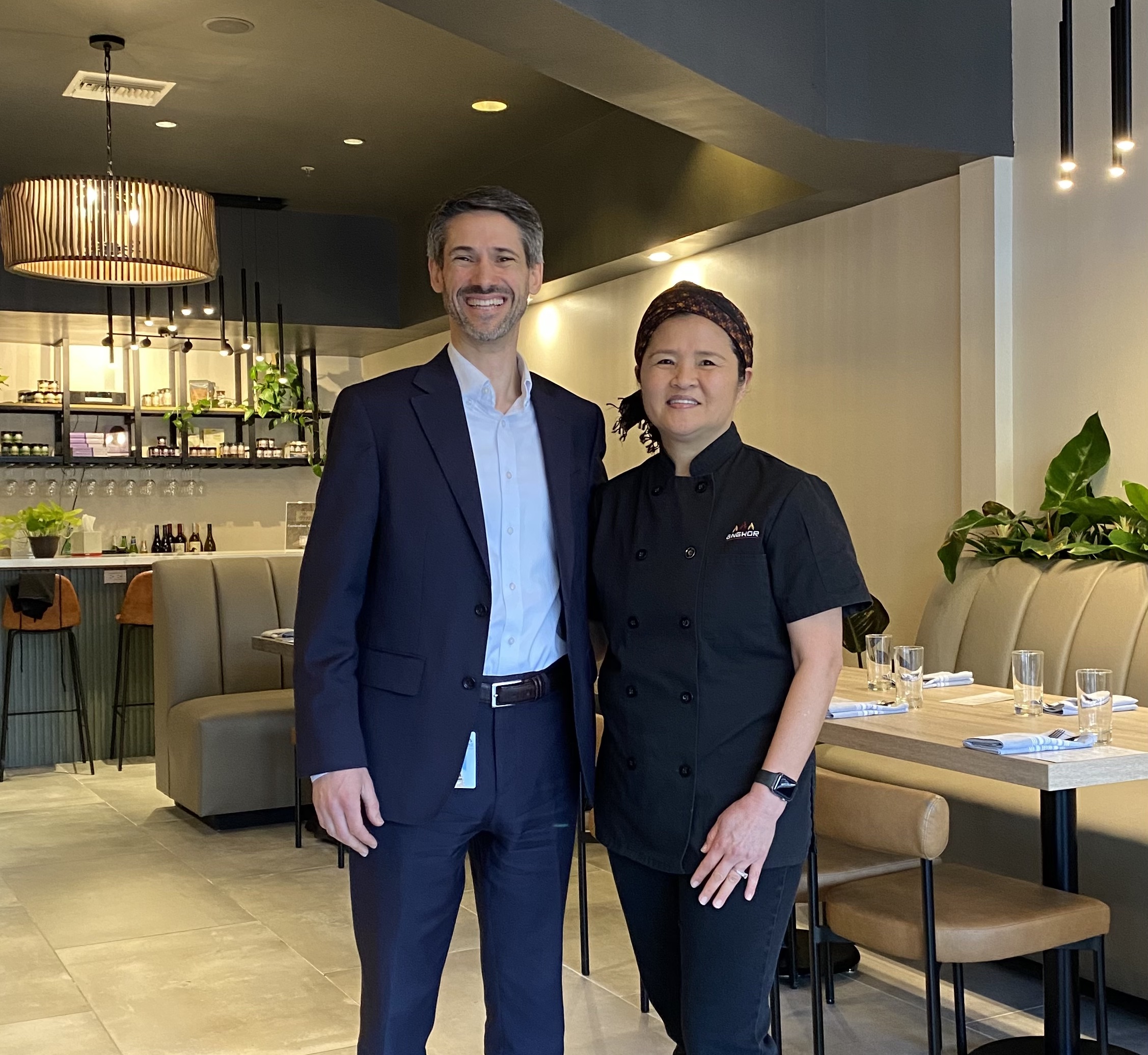 Special Guest Dines at Angkor Chef - Angkor Chef